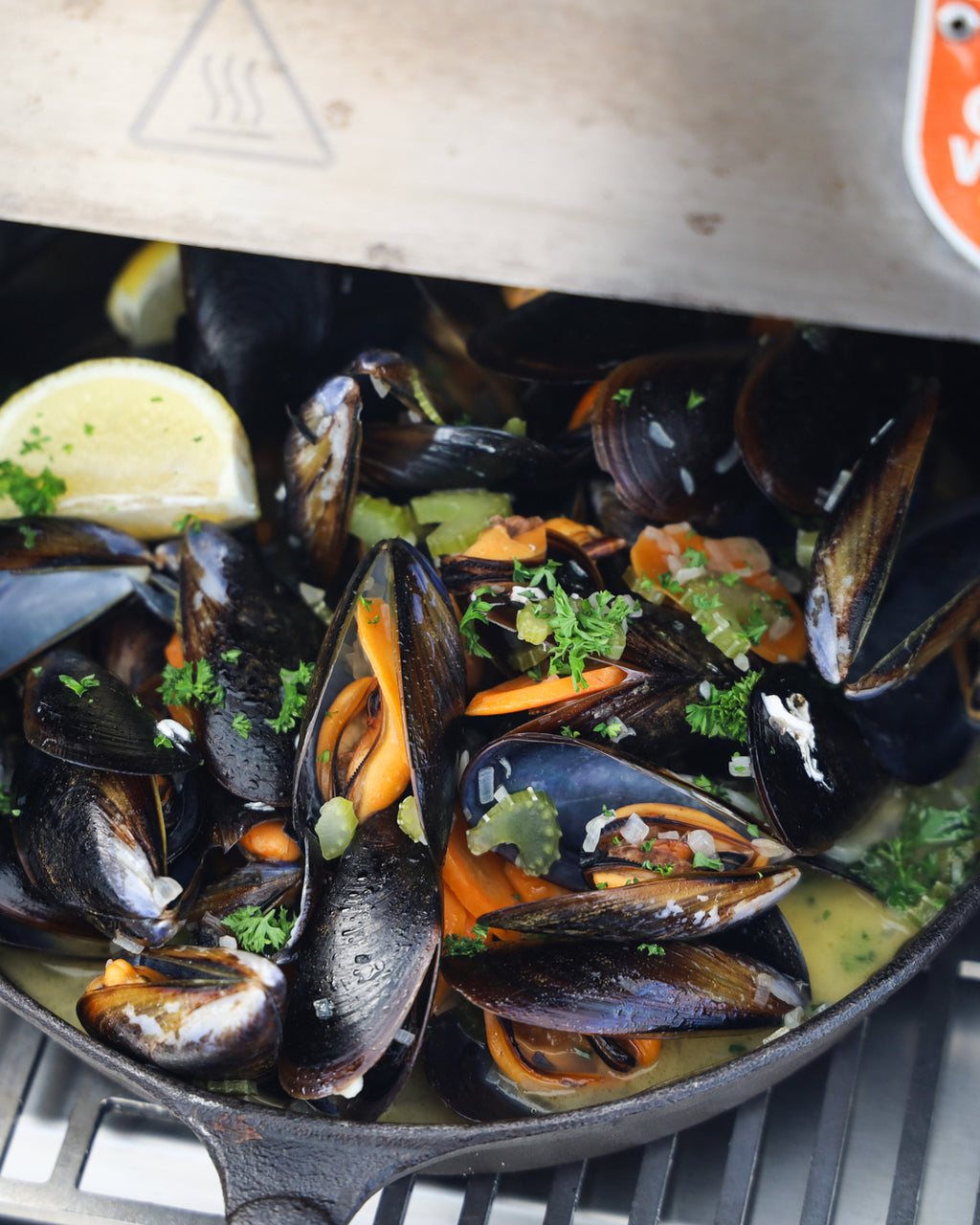 Otto Grill mussels